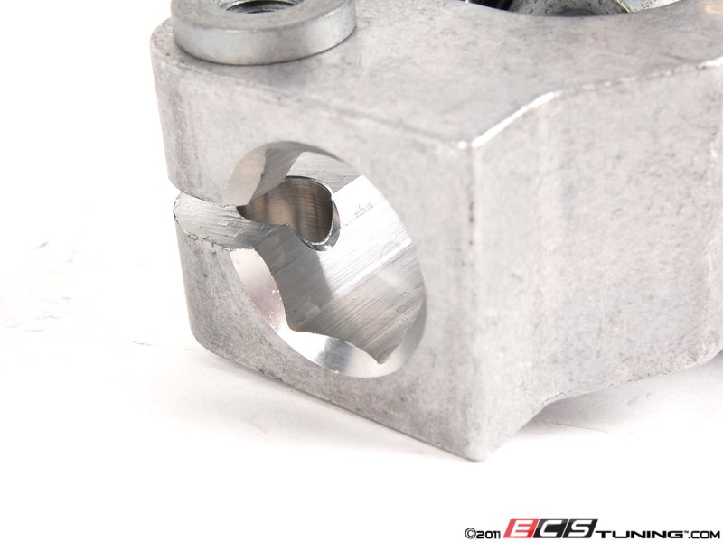 Genuine BMW - 32306758076 - Steering Shaft Knuckle (32-30-6-758-076)