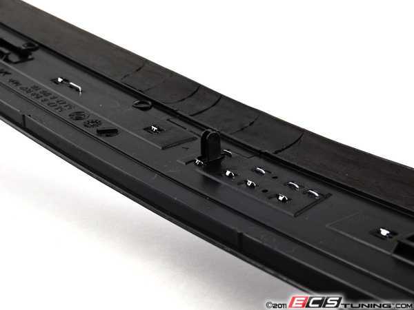 Genuine BMW - 51478159934 - Front Door Sill Cover - Right (51-47-8-159-934)