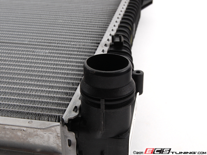 Genuine BMW - 17101439101 - Radiator (17-10-1-439-101)