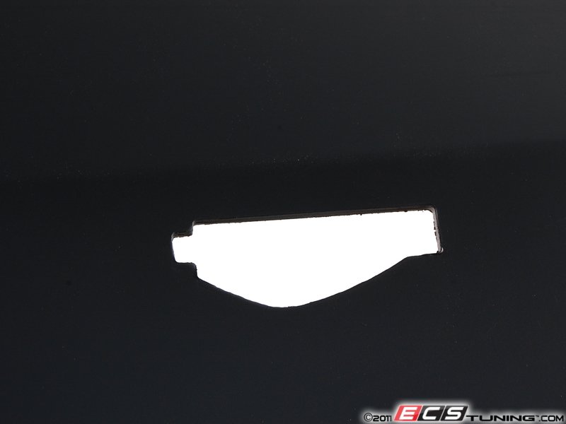 Genuine BMW - 51657178399 - Front Fender - Left (51-65-7-178-399)