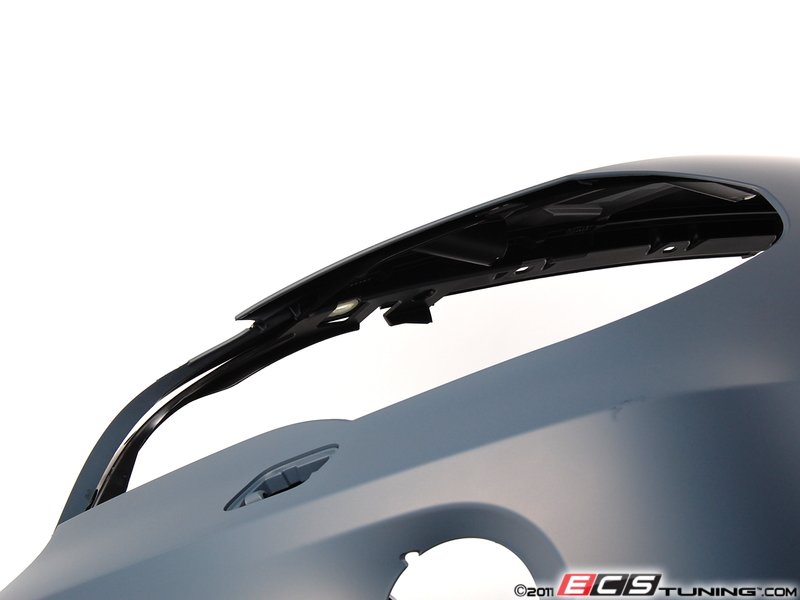 Genuine BMW - 51657178399 - Front Fender - Left (51-65-7-178-399)