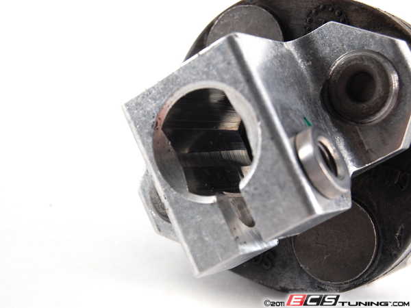 Genuine BMW - 32301094703 - Steering Coupler/Universal Joint (32-30-1 ...