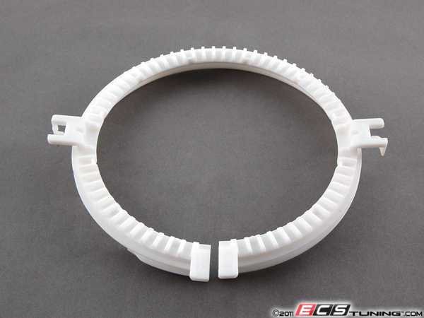 Genuine Volkswagen Audi - 4F0201921A - fuel pump ring clip - priced ...
