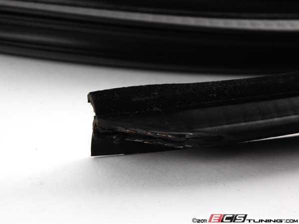 Genuine BMW - 51718174758 - BMW Weather Stripping (51-71-8-174-758)