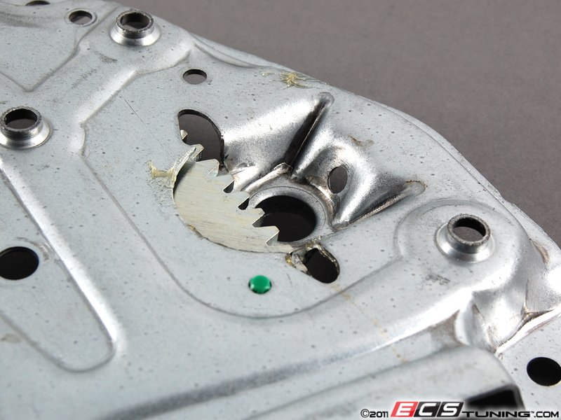 Genuine BMW - 51331977580 - Front Window Regulator - Right (51-33-1-977 ...