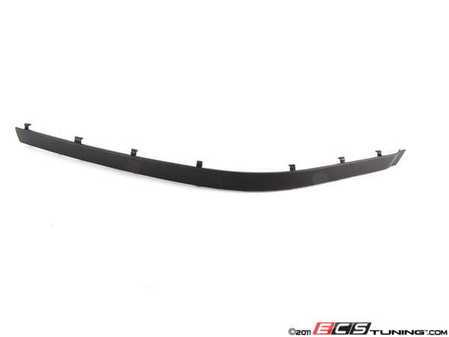 Genuine BMW - 51118226562 - MLD. FRT. RIGHT (51-11-8-226-562)