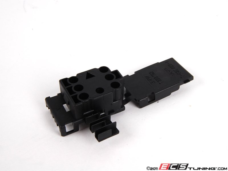 Genuine BMW - 61131378129 - Connector Housing - Priced Each (61-13-1 ...