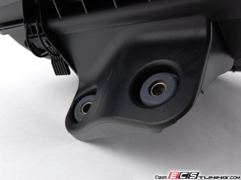 Genuine BMW - 13717501971 - Air Box (13-71-7-501-971)