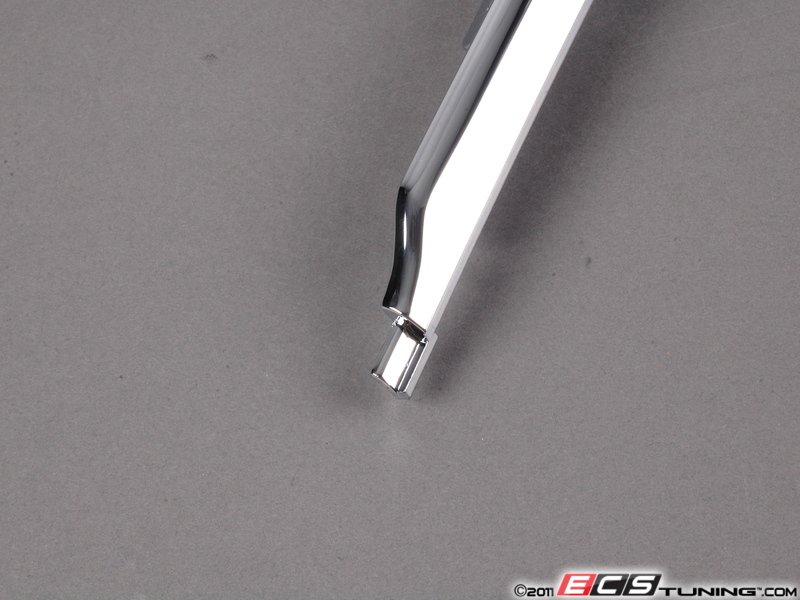 Genuine BMW - 51118226557 - Front Bumper Trim Cover (51-11-8-226-557)