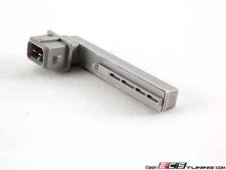 Genuine Volkswagen Audi - 893611377A - Low Fluid Level Sendor (893 611 ...