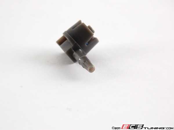 Genuine Mercedes Benz - 2028000453 - Vacuum Connector