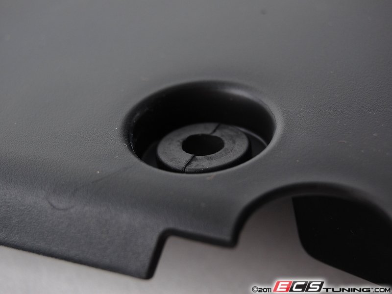 Genuine BMW - 13711437100 - E53 Air Intake Housing (13-71-1-437-100)