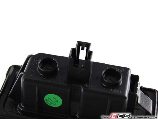 Genuine Volkswagen Audi - 4G0943021A - LED License Plate Light Assembly ...