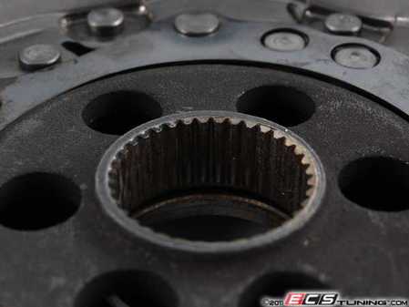 Genuine Volkswagen Audi - 06F105266AA - Dual Mass Flywheel (06F 105 266 AA)