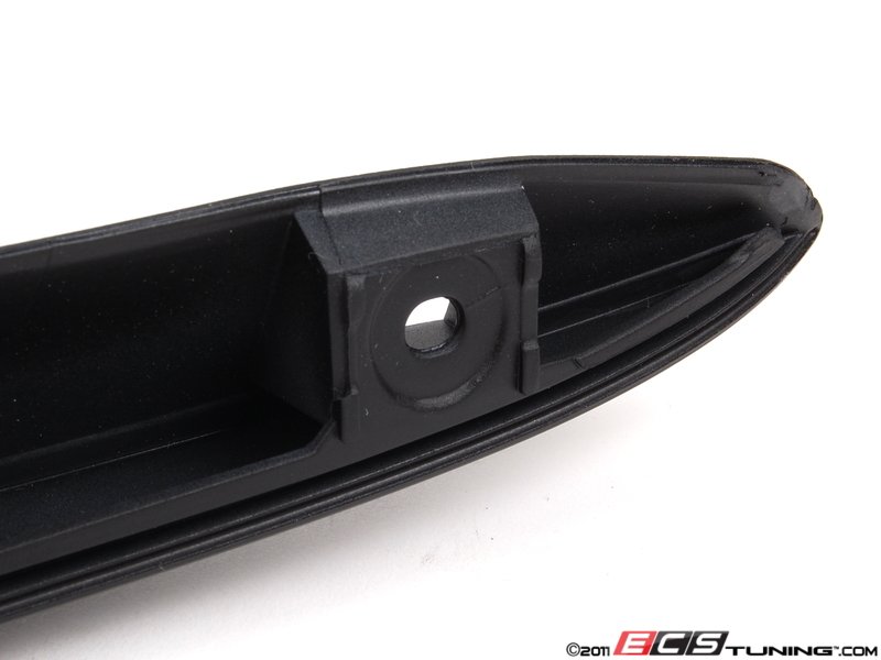 Genuine BMW - 51137170676 - E53 X5 Trunk Lid Grip (Black) (51-13-7-170-676)