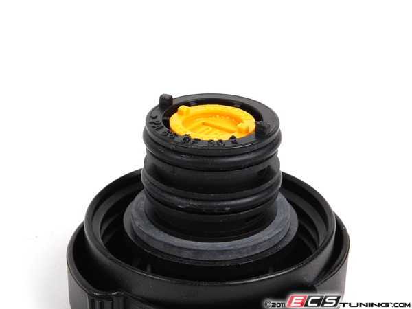 Genuine BMW - 17137639023 - Expansion Tank Cap (17-13-7-639-023)