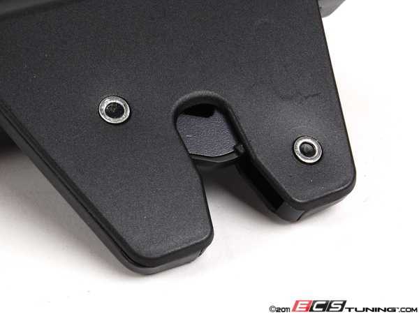 Genuine BMW - 51247840617 - Trunk Lid Latch/Lock (51-24-7-840-617)