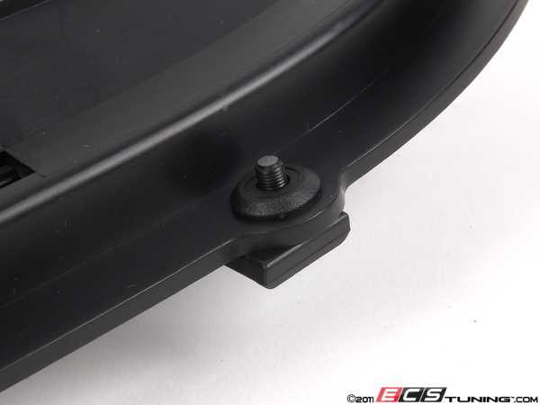 Genuine BMW - 51118047365 - Bumper Grille - Center (51-11-8-047-365)