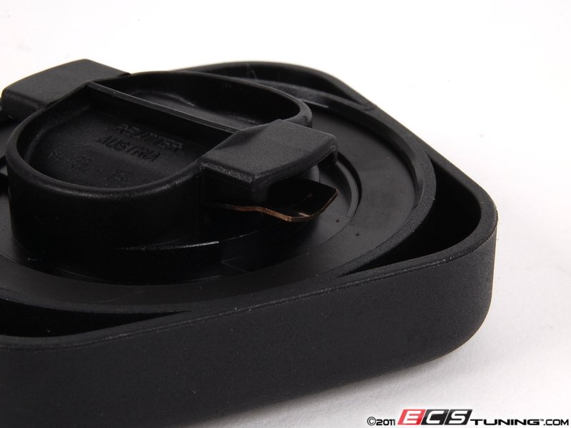 Genuine BMW - 11121743294 - Oil Cap (11-12-1-743-294)