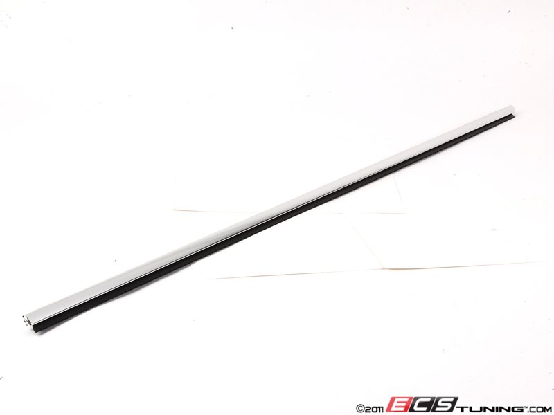 Genuine BMW - 51328226105 - Chrome Front Window Trim - Left (51-32-8 ...