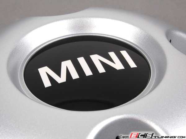 Genuine MINI - 36136862440 - Center Cap With MINI Logo In Wider Silver ...