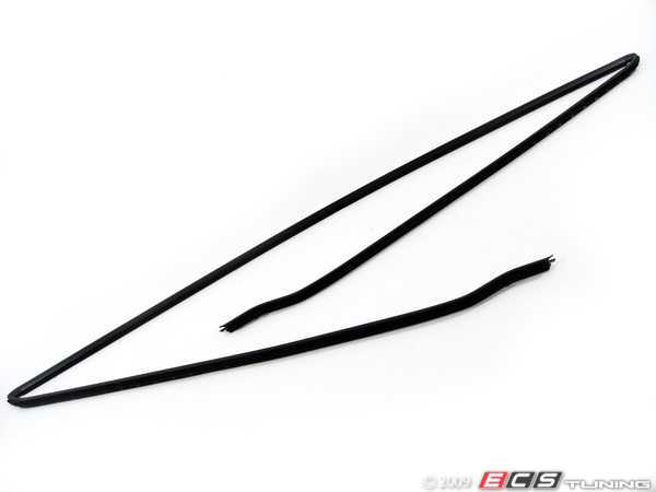 Genuine BMW - 51318159784 - Upper Windshield Sealing Gasket (51-31-8 ...