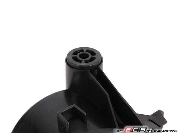 Genuine BMW - 63177184318 - Fog Lamp - Right (63-17-7-184-318)