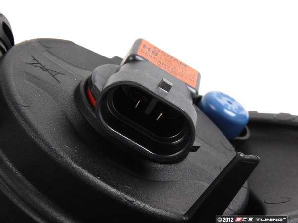 Hella - 63177199894 - Fog Light - Right