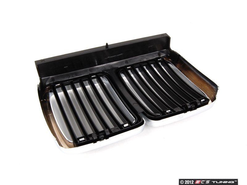 Genuine BMW - 51131945877 - Kidney Grille Assembly (51-13-1-945-877)
