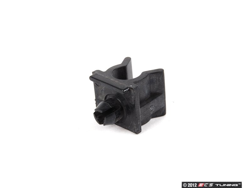 Genuine Volkswagen Audi - 155867787 - Parcel Shelf Pivot Clip - Priced ...