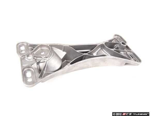 Genuine BMW - 22316760531 - Manual Transmission Crossmember (22-31-6 ...