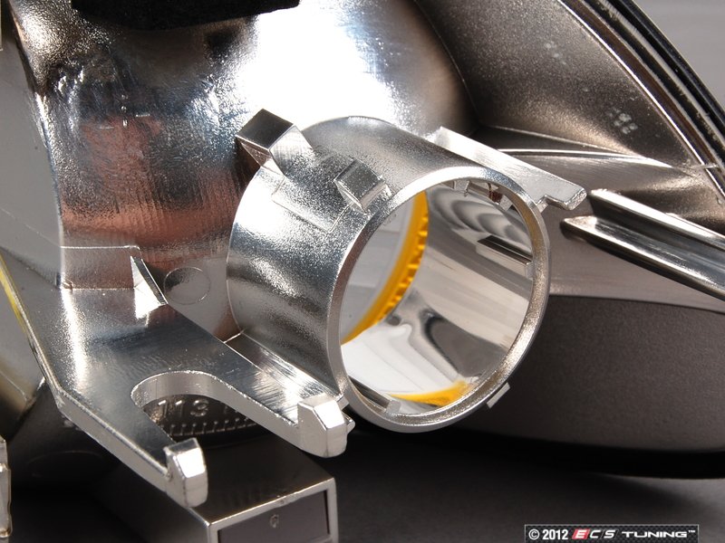 Genuine BMW - 63136905322 - Front Turn Signal Assembly - Right (63-13-6 ...