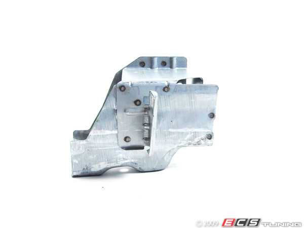 Genuine BMW - 41117025676 - Wheel House Extentsion - Passenger (Right ...