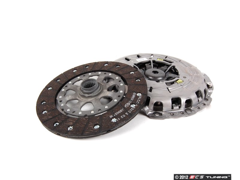 Genuine BMW - 21207551576 - Remanufactured Clutch Kit - 5 Speed ...