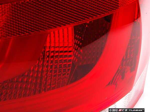 Genuine BMW - 63217273428 - Tail Light - Right (63-21-7-273-428)