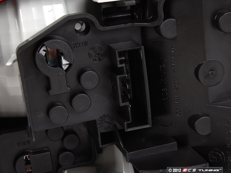 Genuine BMW - 63217273427 - Tail Light - Left (63-21-7-273-427)