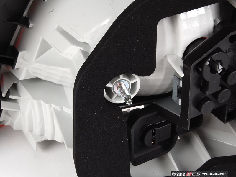 Genuine BMW - 63217273427 - Tail Light - Left (63-21-7-273-427)