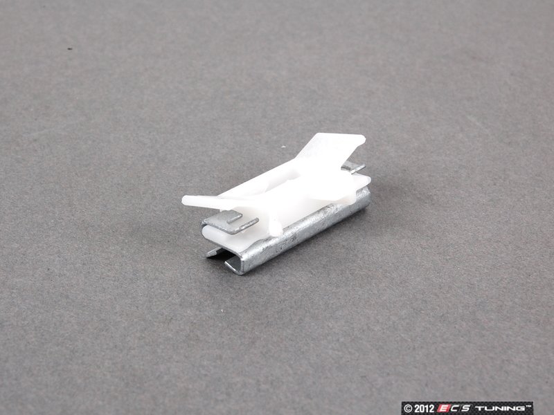 Genuine BMW - 51137145110 - E90 Trim Clip - left (51-13-7-145-110)