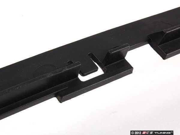 Genuine BMW - 51117896273 - E46 Center Grille Adapter (51-11-7-896-273)