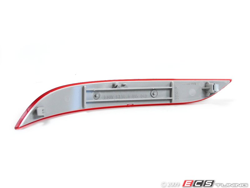 Genuine BMW - 63146915040 - Rear Bumper Reflector - Right (63-14-6-915-040)