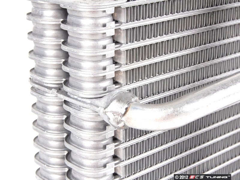 Universal Air Cond - 99657390102 - Air Conditioning Evaporator