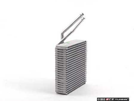 Universal Air Cond - 99657390102 - Air Conditioning Evaporator