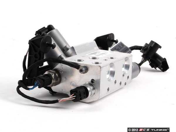 Genuine BMW - 37206781488 - Dynamic Drive Valve Block (37-20-6-781-488)