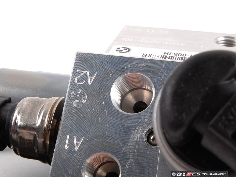 Genuine BMW - 37206781488 - Dynamic Drive Valve Block (37-20-6-781-488)