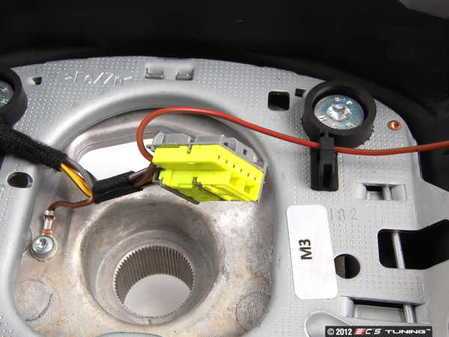Genuine BMW M Performance - 32302212772 - BMW Performance Steering ...