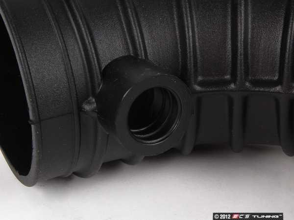 Genuine BMW - 13711726326 - 8-RUBBER BOOT (13-71-1-726-326)