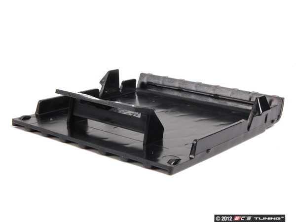 Genuine BMW - 51117008823 - Lower Honeycomb Grille Panel (51-11-7-008-823)