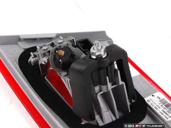 Genuine BMW - 63217252779 - Inner Tail Light - Left (63-21-7-252-779)