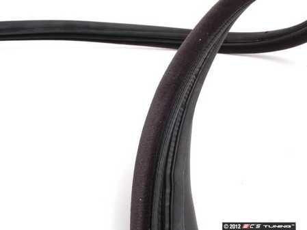 Genuine BMW - 51712138958 - Door Seal - Right (51-71-2-138-958)