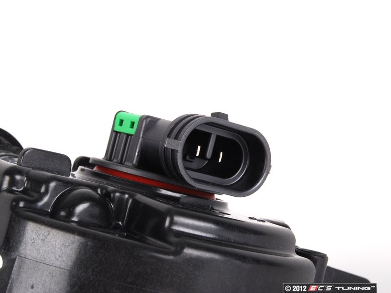 Genuine BMW - 63176924656 - Fog Light - Right (63-17-6-924-656)